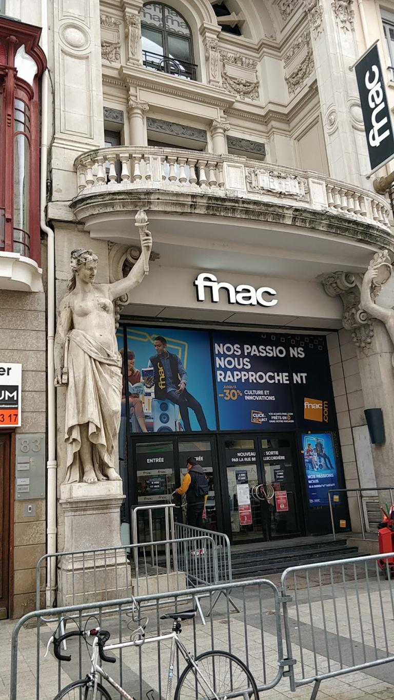 FNAC Lyon Bellecour à Lyon Librairie | Réservez Maintenant